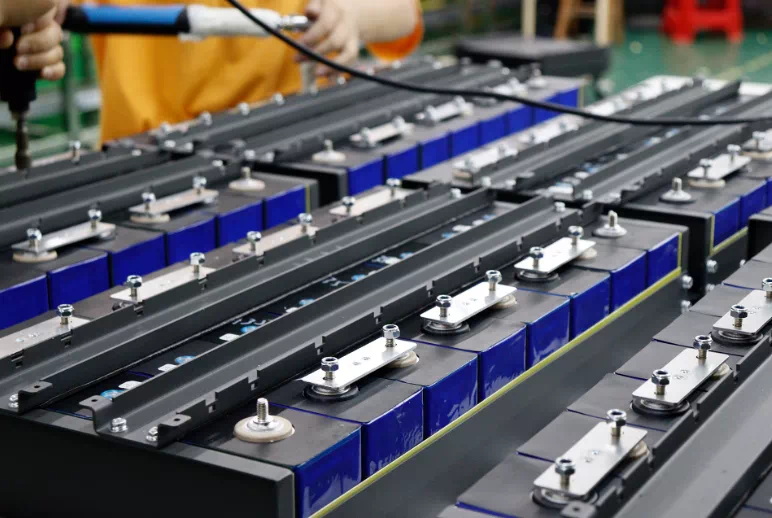 How many cycles and the real lifetime of LiFePO4 battery pack?– Impress ...